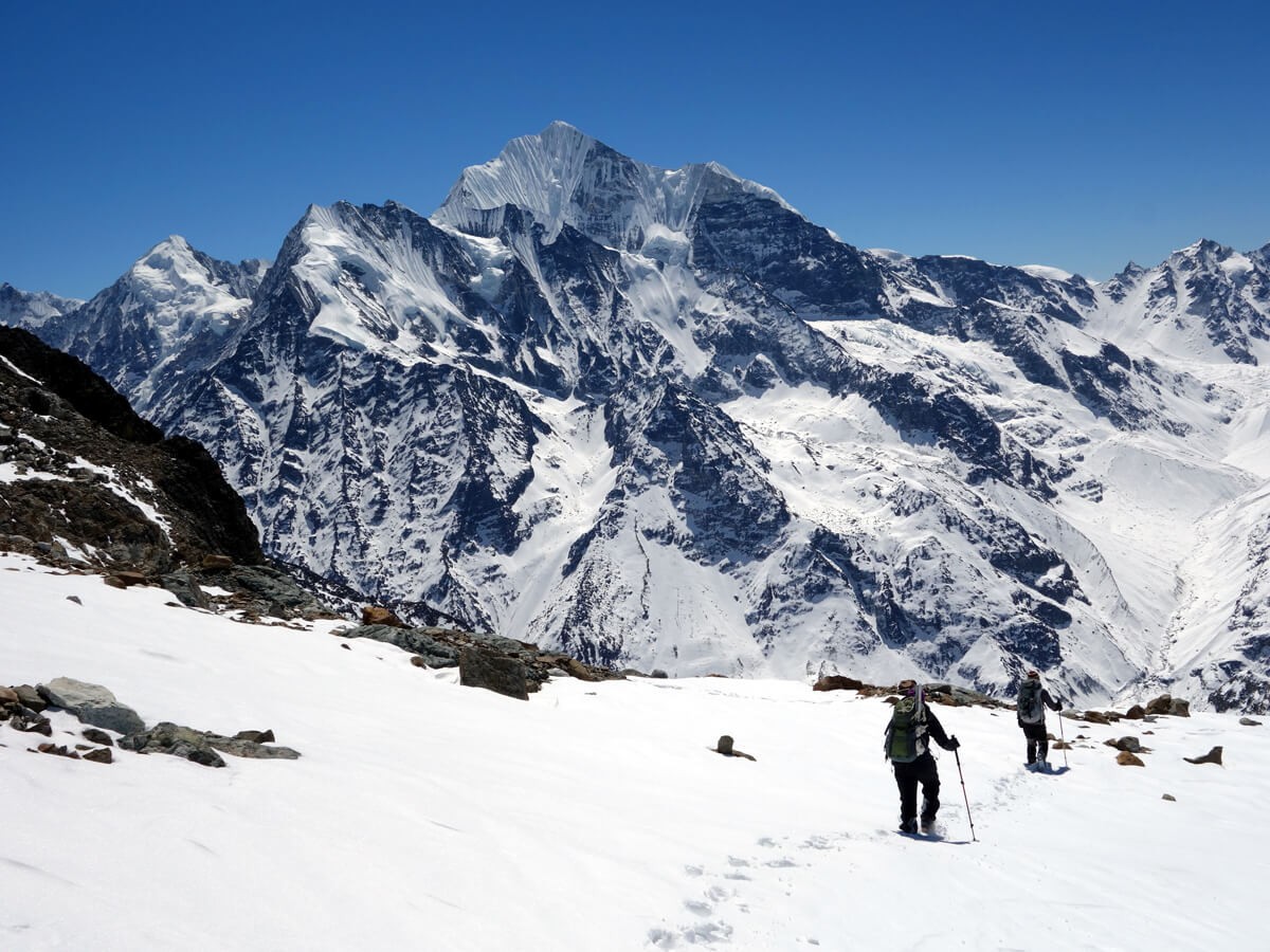 Yalung Ri Peak Climbing: 10 Itinerary and the cost of the trip